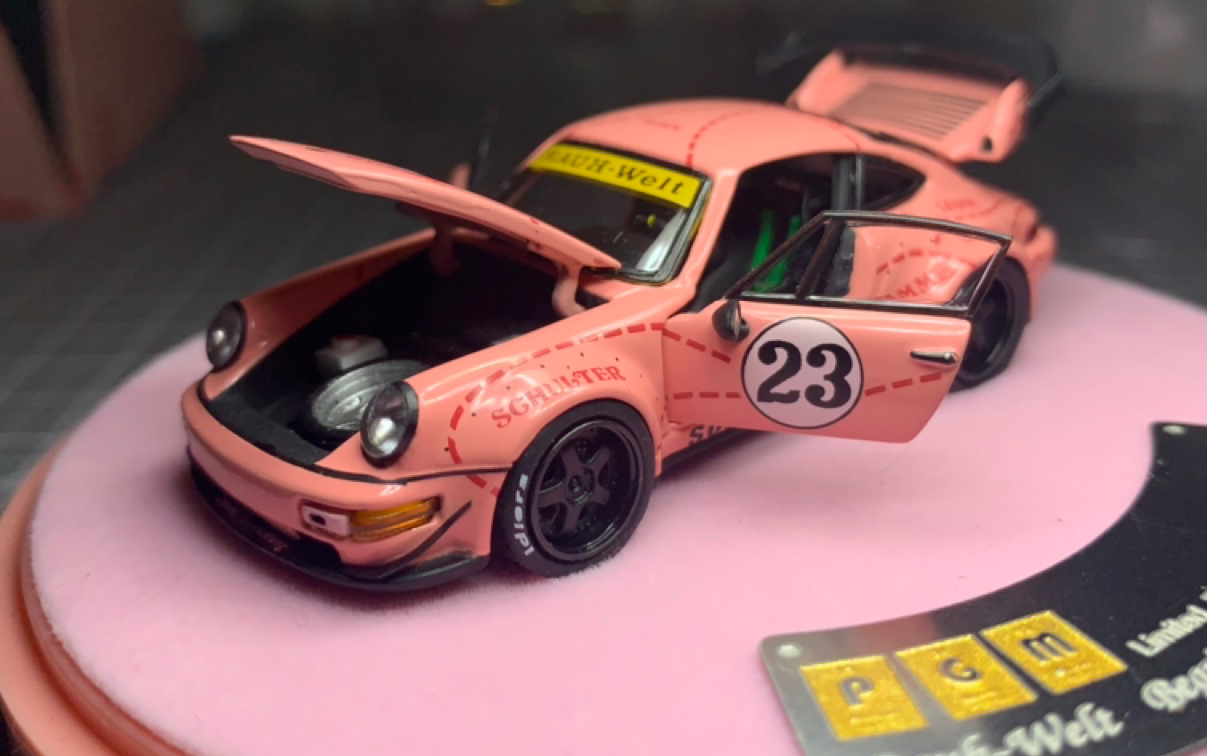 1:64 PGM 保时捷 RWB 964粉猪开箱展示