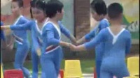 幼儿园课前热身小律动《小火车开的快》