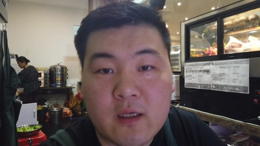 前几天花大价钱请的本地自媒体来帮我做宣传,看看效果如何