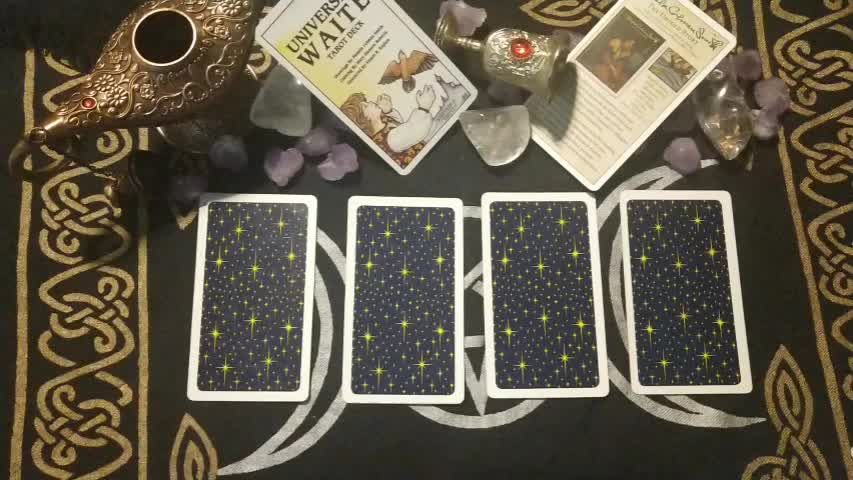 默念你喜欢的人,抽一张塔罗牌,测你和ta会不会在一起?好准啊