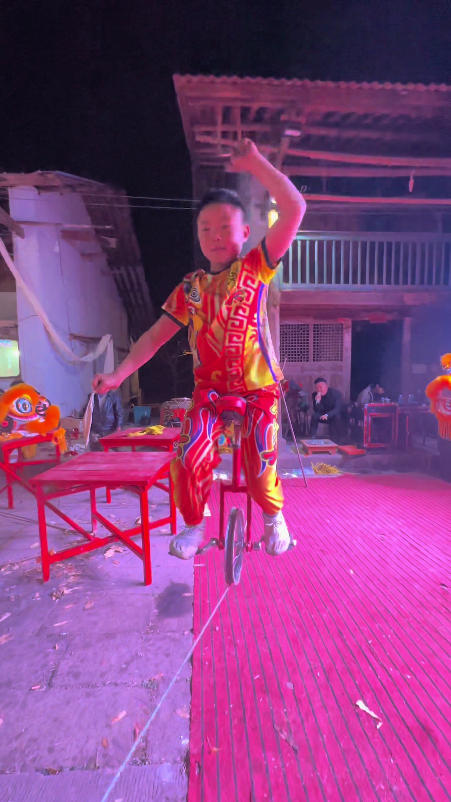 #危险动作请勿模仿 #是时候展现真正的技术了 #演出现场视频