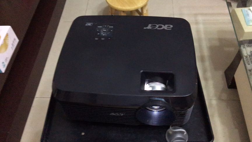 灯泡才用695小时宏基X1130P投影仪投影机