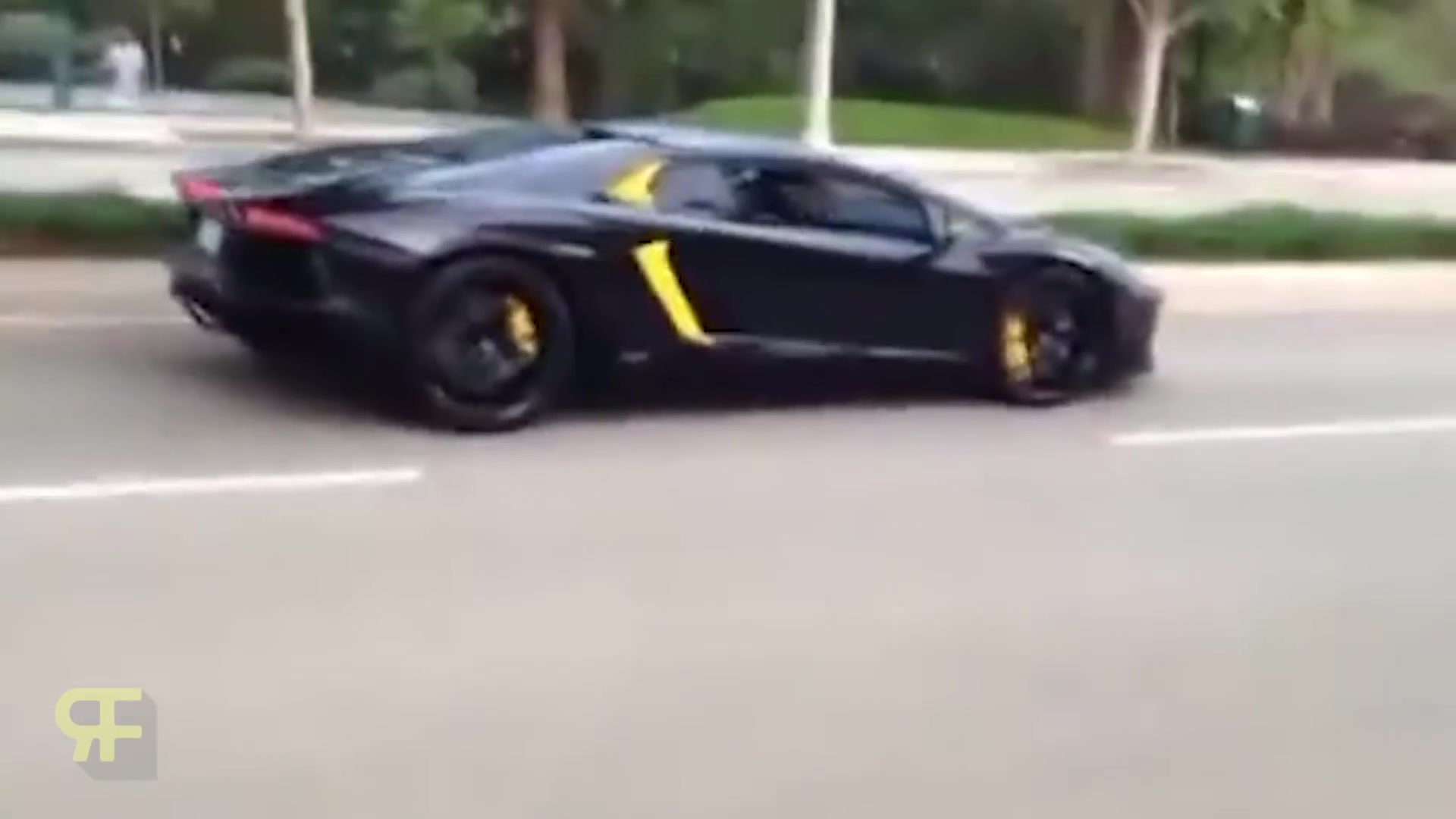 【转】兰博基尼超级汽车事故