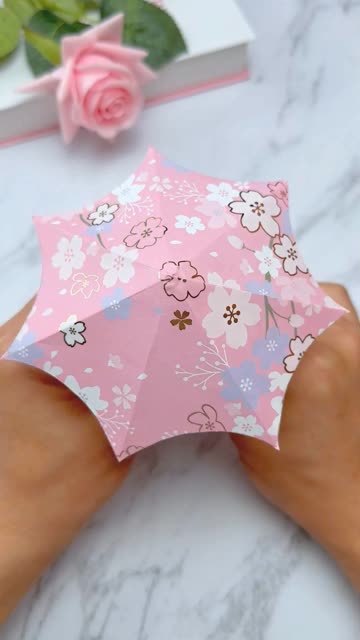 最简单的折纸雨伞,有手就行