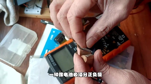 电容器分正负极吗