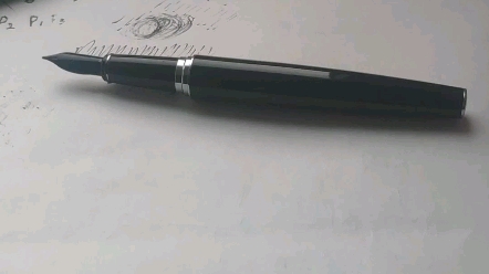 刚灌完墨,除了笔尖哪儿都能出水…