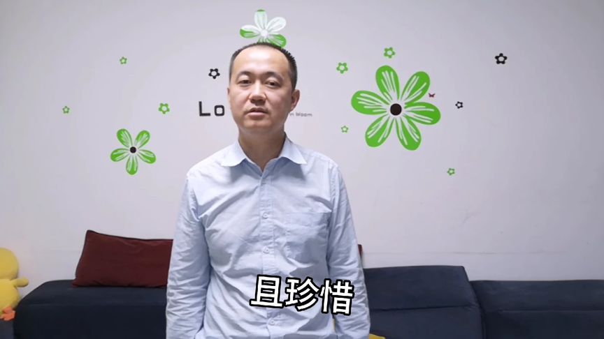 用双标题双封面讲一个故事