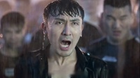 一部以真是事件改编的电视剧《破冰行动》,一上映就受网友疯狂点