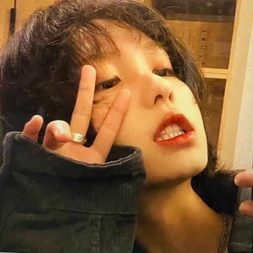 芒果小珞 