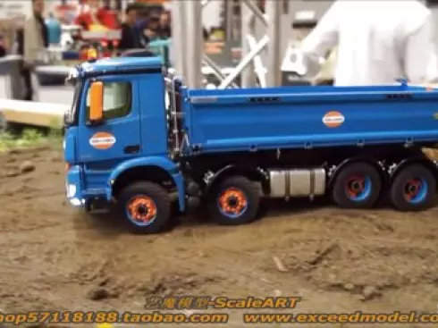 ScaleART Challenger Mercedes Arocs 8x8 带遥控倾倒方向装置(2)