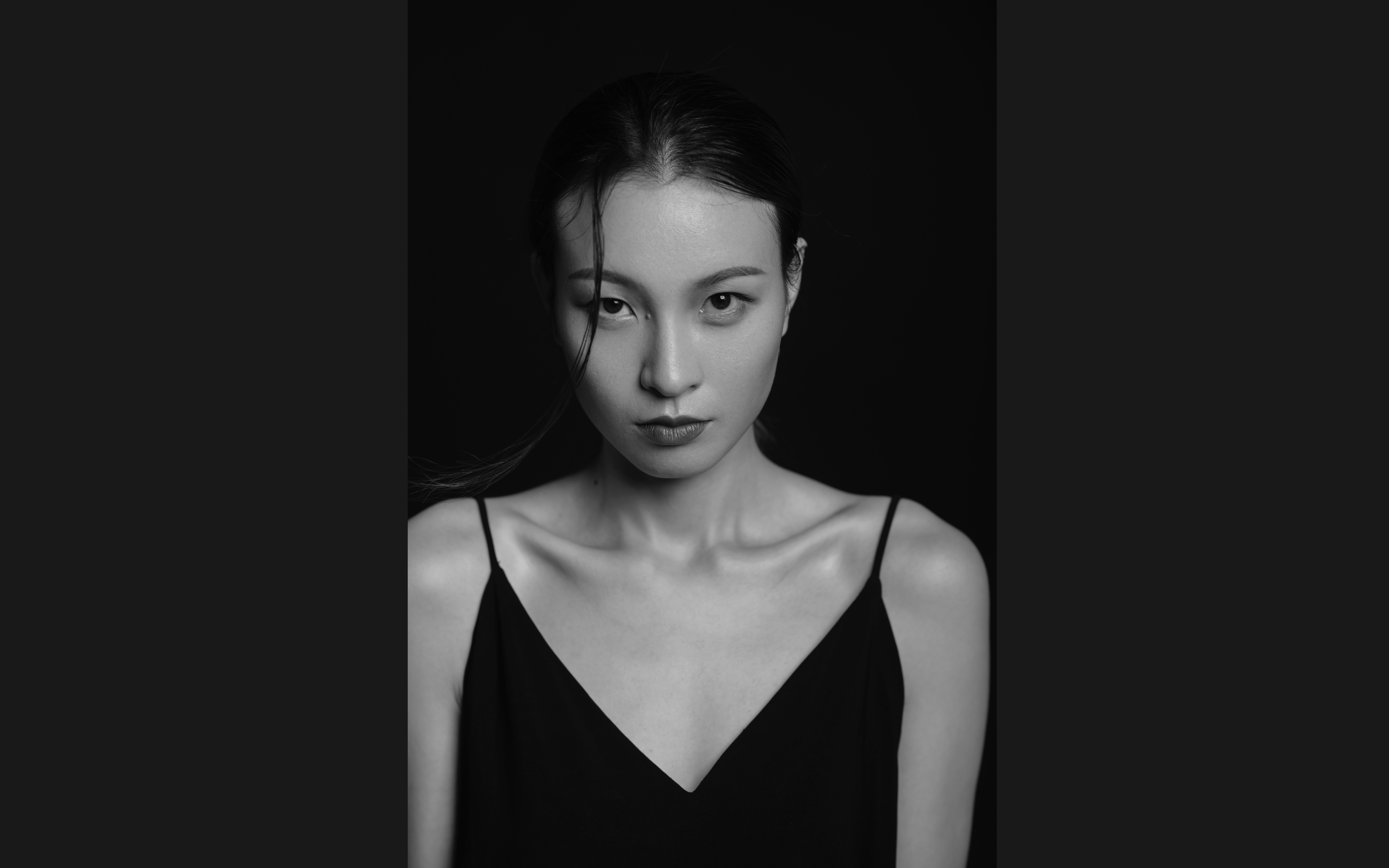 为什么说85mm定焦是你拍人像不可或缺的一支镜头?