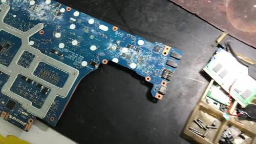 电脑进水不要怕不换主板也修好