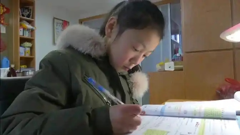 7点20到校重庆家长不满学校作息