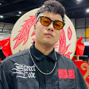 豪横的校长 
