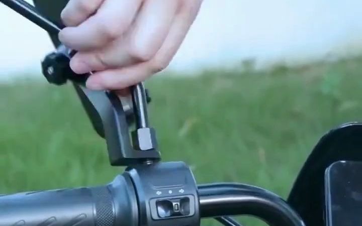 摩托车支架(后视镜款)安装视频