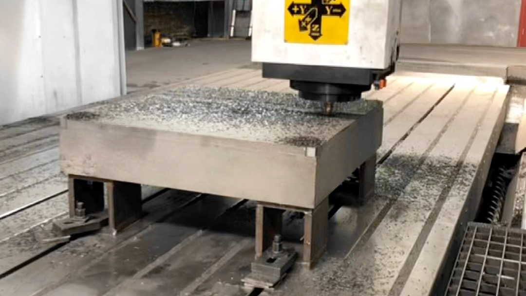 划线平台可用于检验机械零件平面度,平行度,直线度等形位公差的测量...