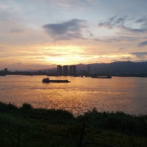 丁十聊聊 