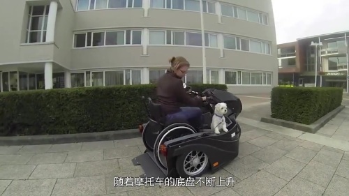 意想不到的摩托车,竟因无障碍设计让人刮目相看,前所未有的精彩!