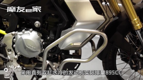 隆鑫无极900DS亮相米兰车展偏向公路为主的多功能摩托车