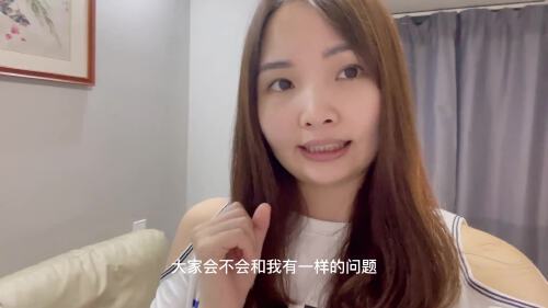 孩子写字总趴在桌上,宝妈网购两款智能矫正器,到底是不是智商税?