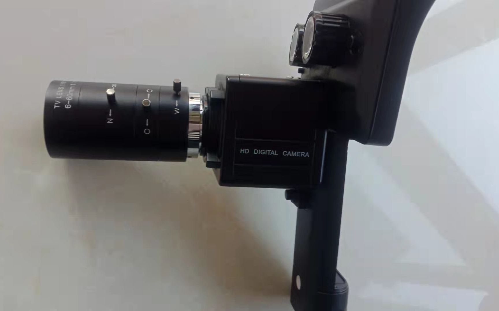 能当望远镜还能夜视?花费两百多元做的红外夜视仪效果如何?