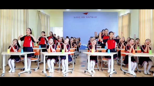 少儿校园舞蹈推荐课桌舞学生课桌舞推荐原创校园课桌舞少儿元旦六一...