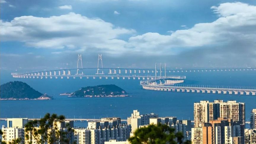 一览港珠澳大桥,全球最长的跨海大桥,见证我国的速度