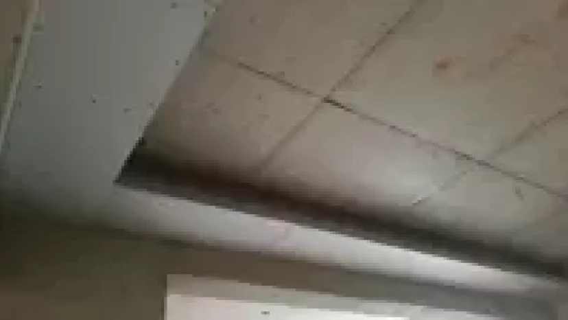 钢结构厂房吊顶施工