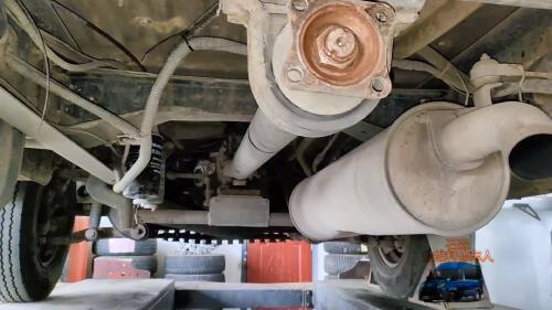 汽车保养与维修 每天一个用车知识 传动轴 传动轴异响怎么回事