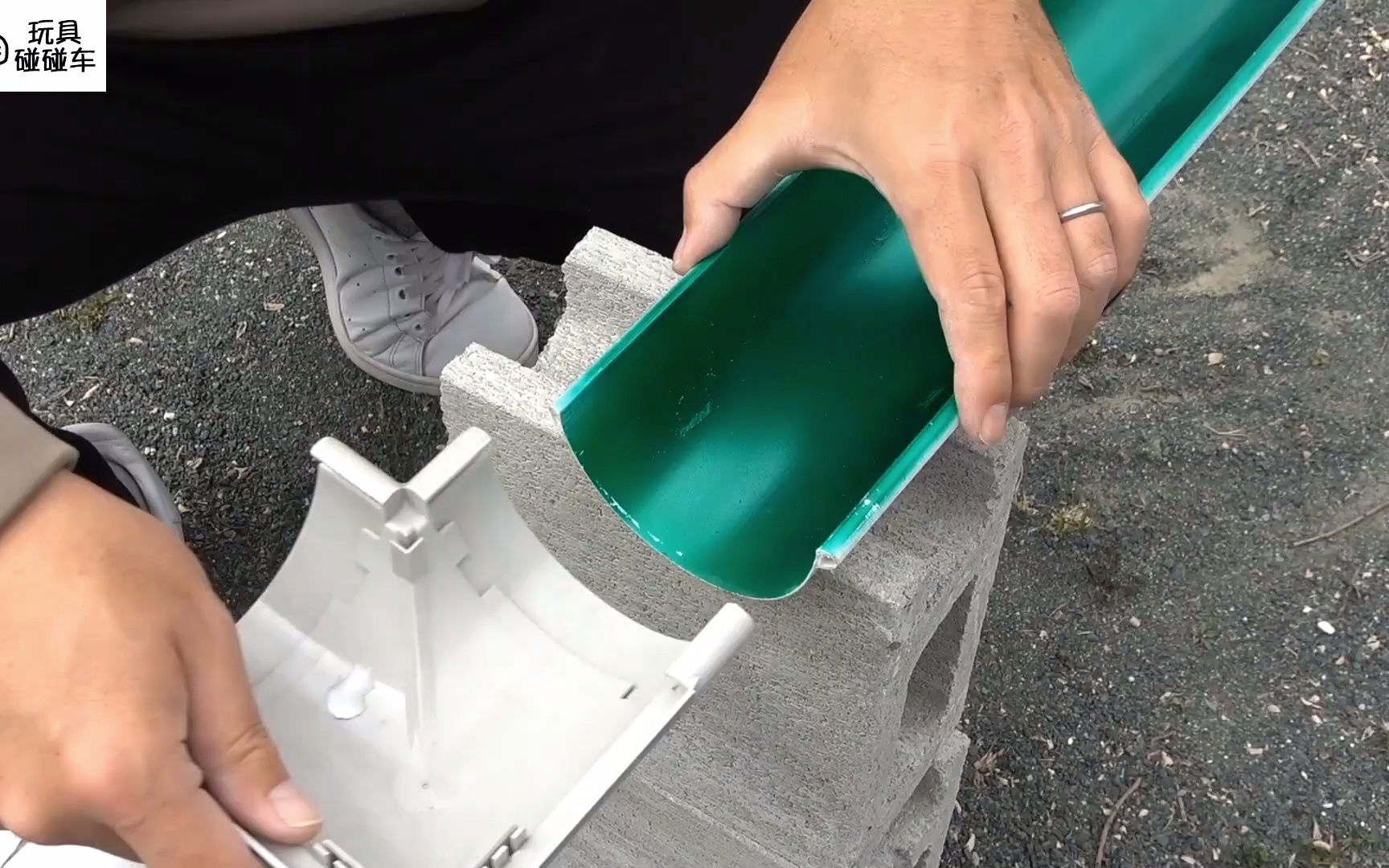 彩球轨道滚动快速前进