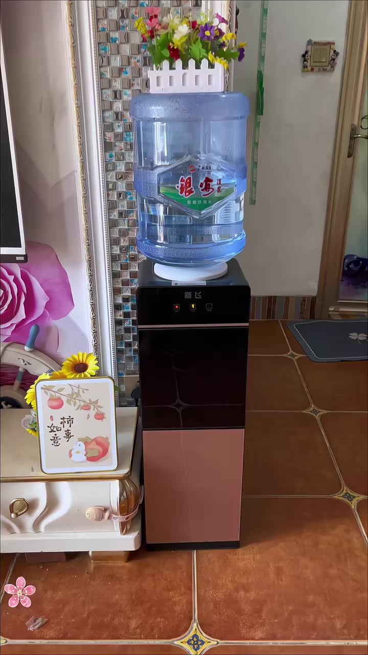 ...它不仅能够加热冷水,还能保温热水,随时随地都能喝到温度适宜的水。...