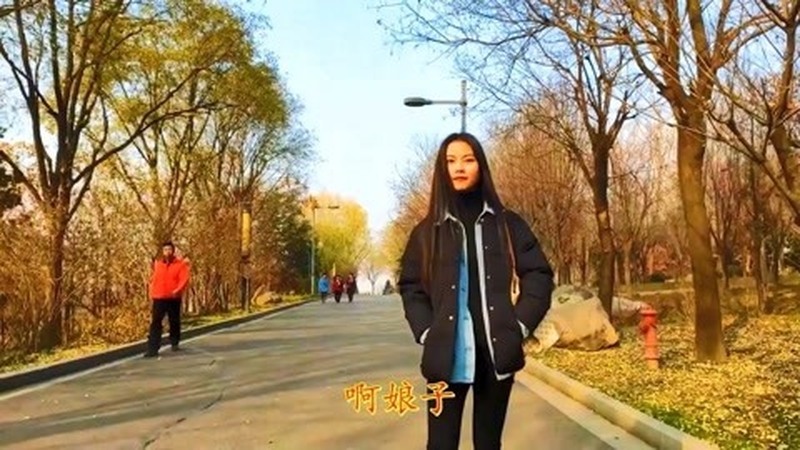 凤凰传奇一首老歌《郎的诱惑》曲调韵味浓郁,唱的真心不错
