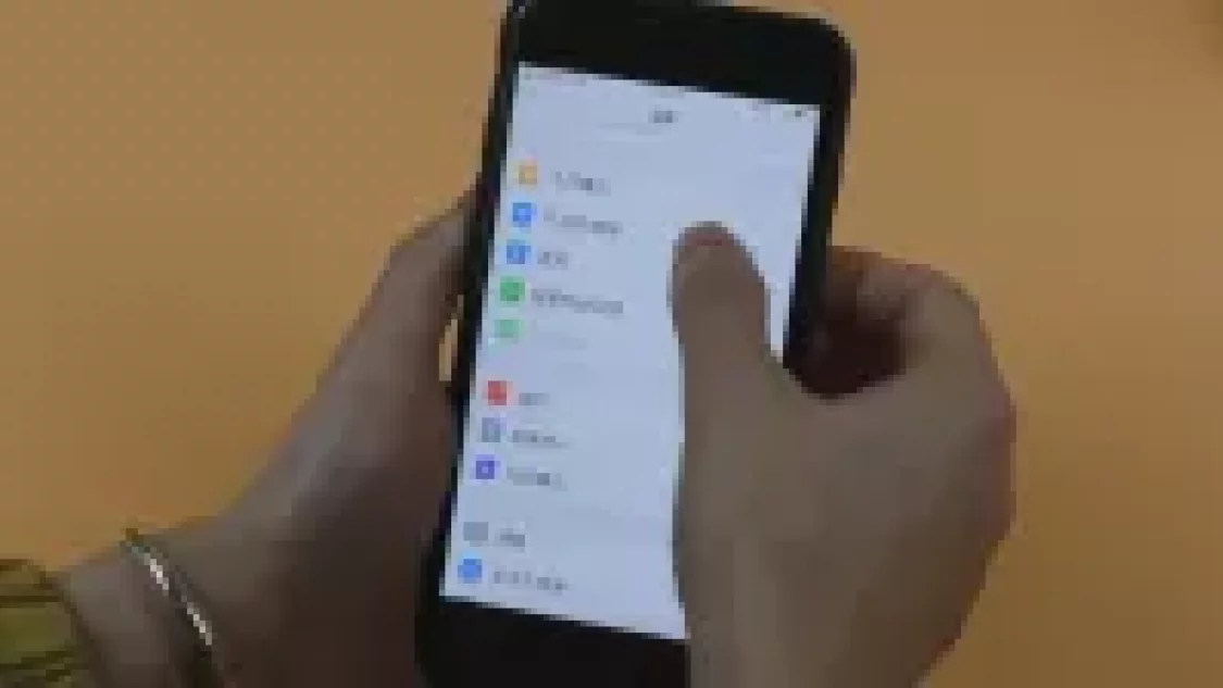 手机WIFI总是卡顿?只需简单设置一下,上网再也不会卡顿