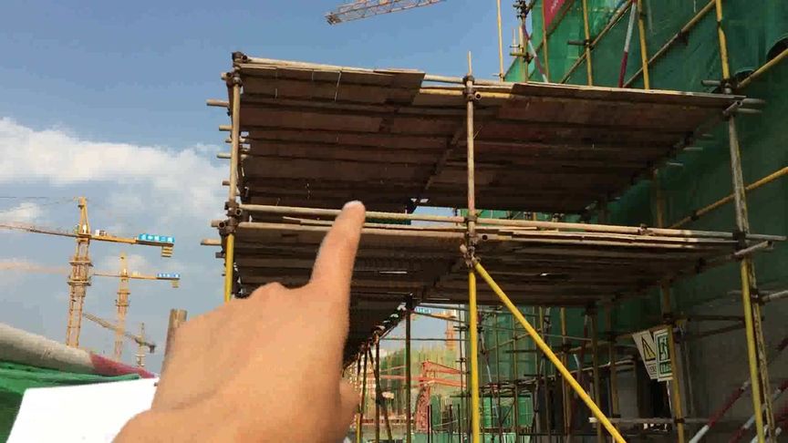 安全通道钢管搭设要求