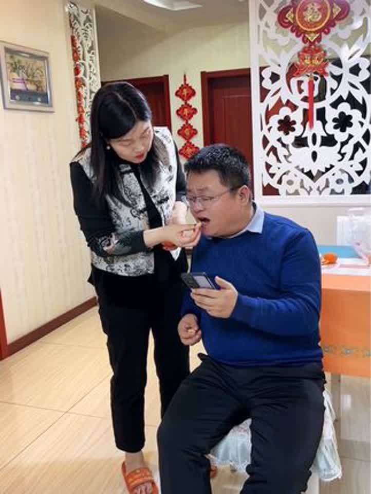 这手机确实该换了,突然就卡了