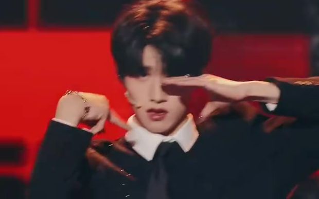 【朱志鑫】《bad guy》纯享舞台啊啊啊!好辣超绝 《TF家族三代新年...