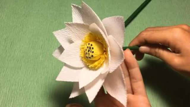 手工折纸视频教程,简单漂亮的手工荷花,莲花制作