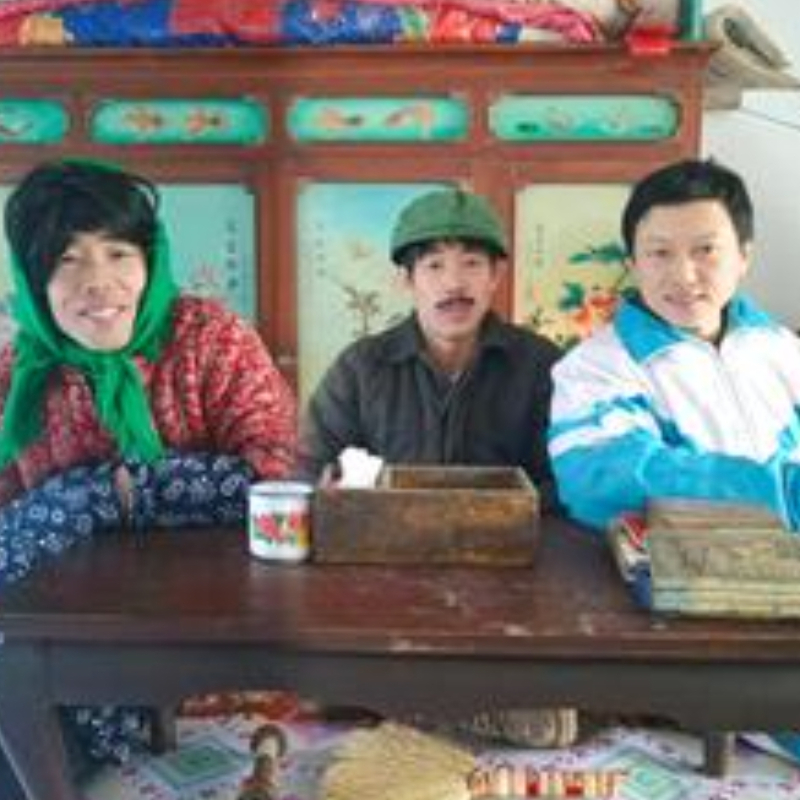 张小春一家