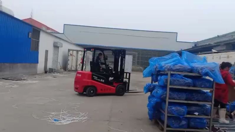 全电动叉车用户使用现场