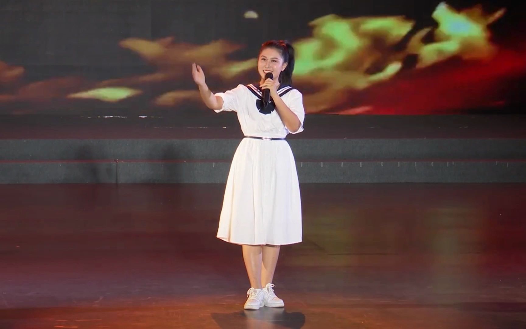 经典朗诵一等奖《少年中国说》