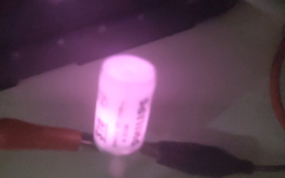 启辉器直接爆炸
