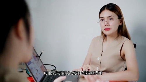 下列选项中属于企业创业资源管理战略的是