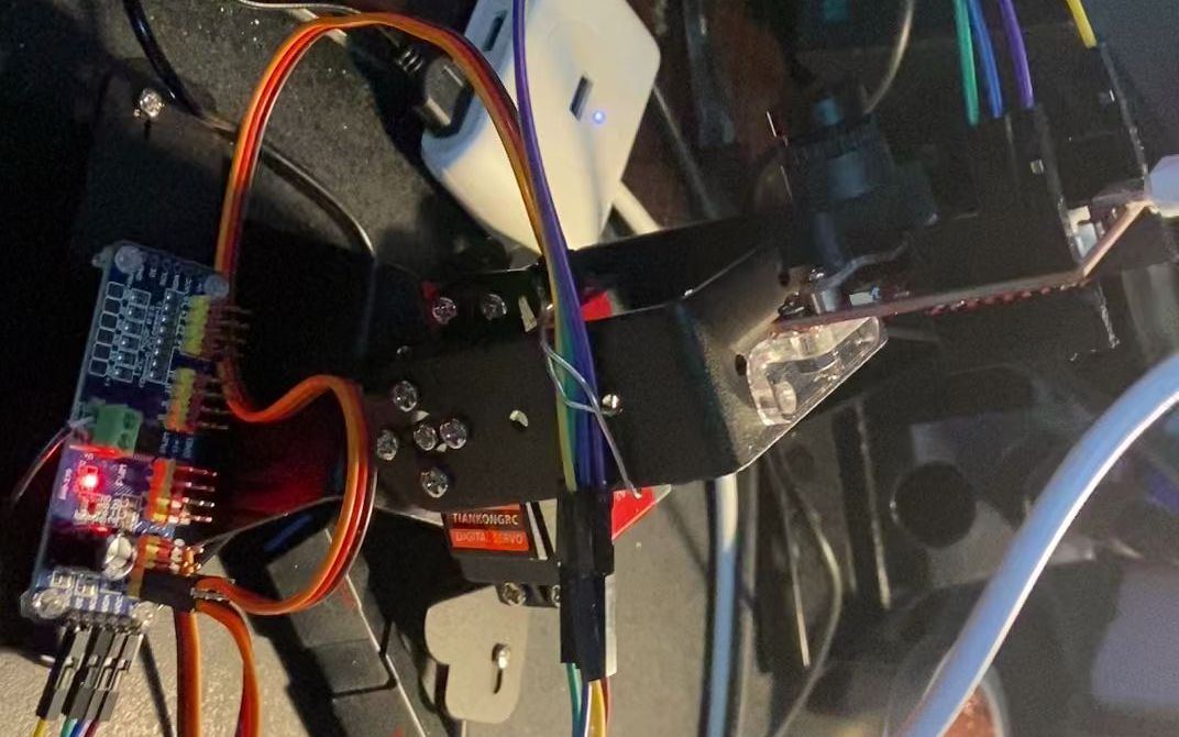 追色块的云台(PCA9685+PID算法)