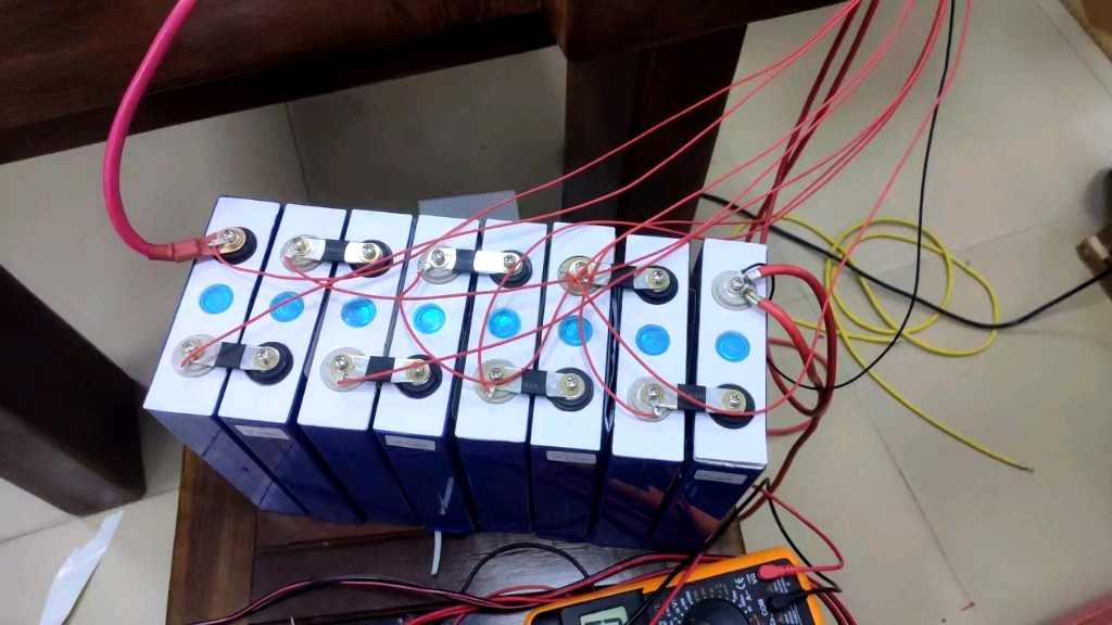 关于磷酸铁锂容量问题,二手磷酸铁锂容量足吗,这个视频有答案