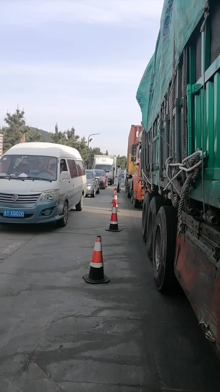 ...回荣成第三关,核酸检测,各种登记检查半小时,荣成回烟台只查行程码!