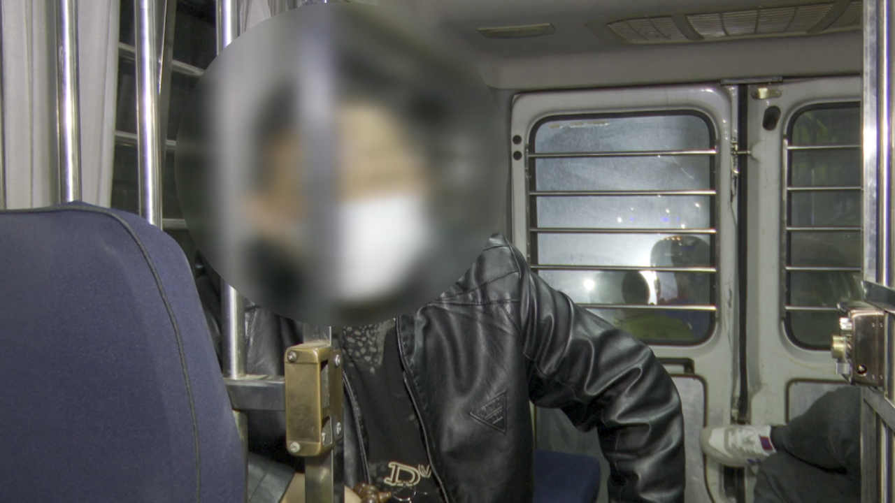 酒后驾驶摩托车,准驾不符被拘留!司机:钱交完了还没考呢