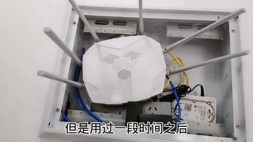2928.今天才知道,路由器动一动这里,网速立马提高不少,WiFi信号变强