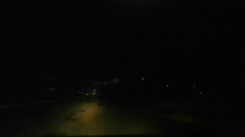 警示:驾车看手机 后果很严重 看行车记录仪记下的事故瞬间