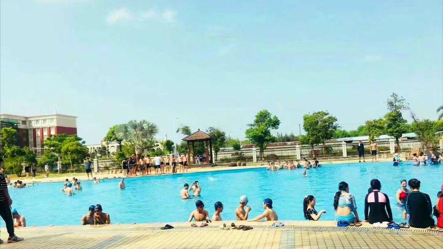 大学生在校日常 | 在空闲时享受在学校的每一天——如夏季游泳馆