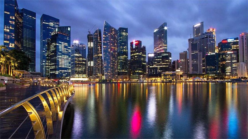 新加坡治国有方,成热带唯一发达国家,治理方法诸葛亮早有心得